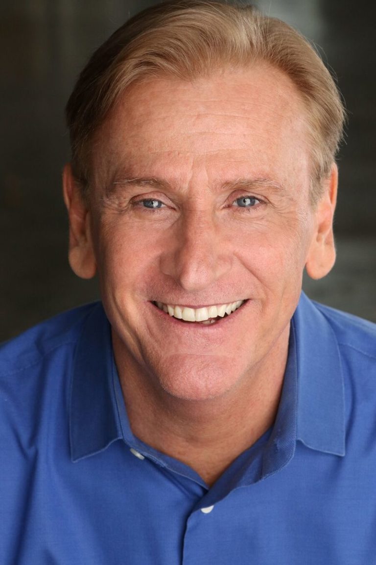 Artist Descending A Staircase | Amphibian Stage